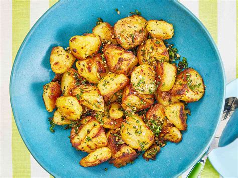 Air Fryer Roast Potatoes Recipe