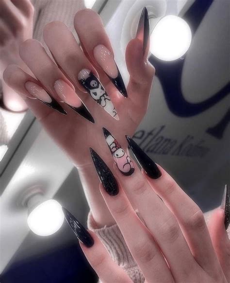 Ногти с хеллоу китти и куроми Дизайнерские ногти Длинные акриловые ногти Длинные ногти