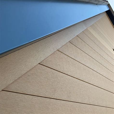Oak Brown Composite Cladding Class D 36m Envirobuild