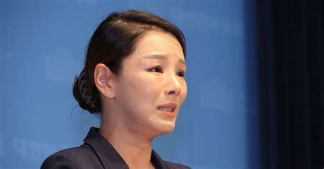 강미정 “조국혁신당 성추행 피해자 절규 외면…오늘 탈당”