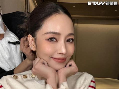 侯佩岑揭離開主播台真相！曾親播「自己與周杰倫緋聞」 坦言：無法講自己不認同的內容