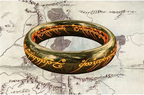 ۱۰ داستان از کتاب ارباب حلقه‌ها که باید به فیلم مستقل خود برسند