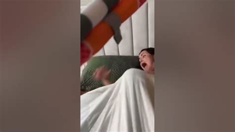 Wake Up To A Creepy Face Pranks Lol Fails Failarmy Laweacuatica