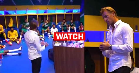 Saudi Arabia Manager Herve Renard Gives Motivating Pep Talk At Half