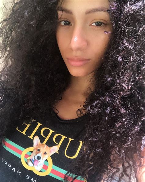 Sasha Banks Is A Legit Beauty Boss Essence Essence