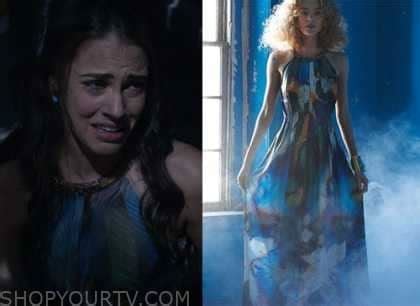 90210 Season 5 Episode 22 Adriannas Maxi Dress Shop Your Tv