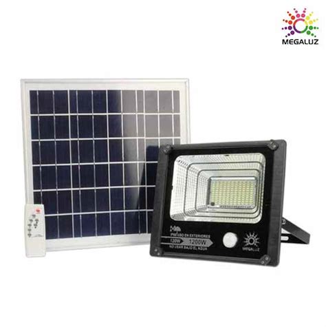 Reflector LED Solar 50W Con Control Y Sensor De Movimiento LedsBeSolar