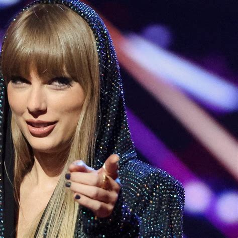 Taylor Swifts Instagram Twitter And Facebook On Idcrawl