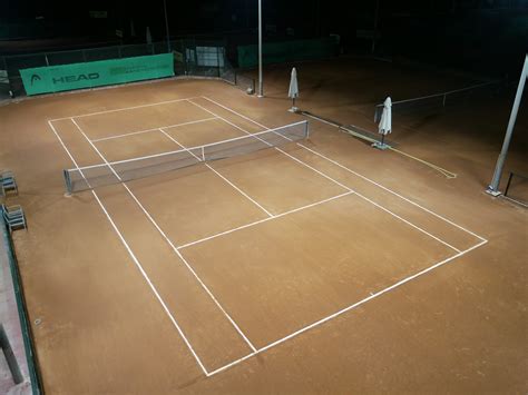 EMILIO SÁNCHEZ ACADEMY ILUMINACIÓN DEPORTIVA PROFESIONAL