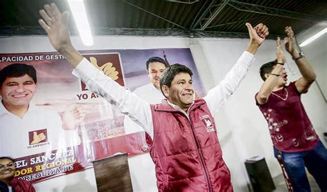 Elecciones Regionales y Municipales en regiones se apoyó con votos a candidatos con