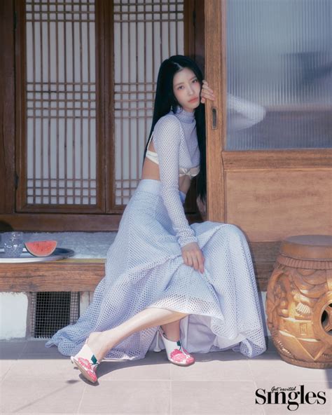 화보] 미주 언더붑 보다 더 과감한 패션 깜짝 머니s