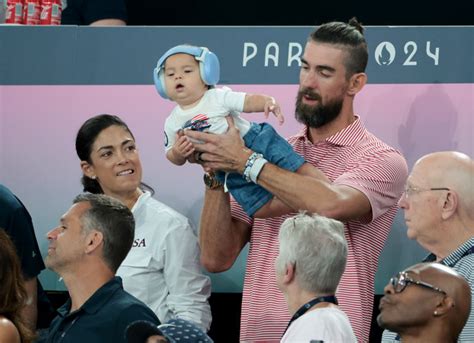 Michael Phelps Cheers On Team Usas Womens Gymnastics Gold Medal Win