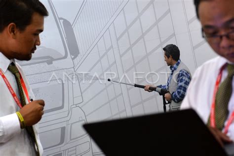 PAMERAN KEBERSIHAN DAN LAUNDRY ANTARA Foto