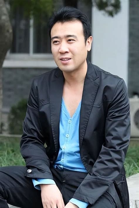 宋林静可真漂亮，50岁还气质迷人，曾说绝不对不起她的于和伟做到了吗？