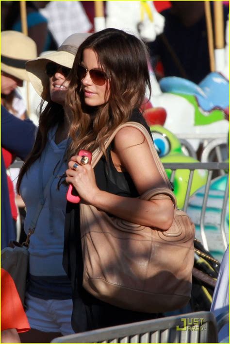 Kate Beckinsale And Lily Malibu Chili Cook Off Gals Photo 2576788