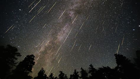 Luna nueva lluvia de meteoros y de estrellas Gemínidas los eventos