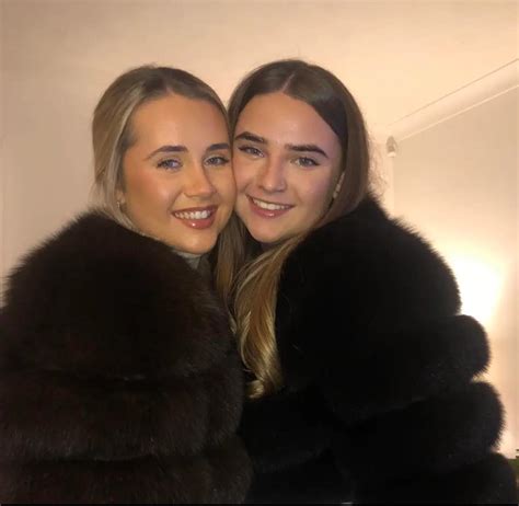 723 Best Isabel Images On Pholder Nikke Mobile Art And Nikke Outpost