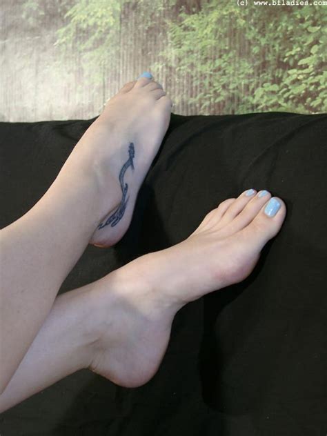 F0953  Porn Pic From Female Feet 1 Sex Image Gallery
