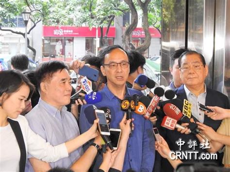 香港中評網：朱立倫看韓郭：粉身碎骨死而後已都不必啦
