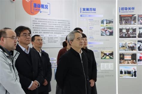 吴胜丰赴杭州调研经济形势和统计工作