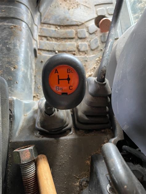 Used New Holland Tn75da