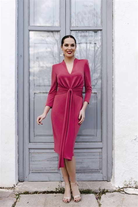 Vestido midi asimétrico con plumas 2421 Eliria Collection
