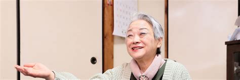 41歳での出産、流産、夫との円満別居大家族・石田家のお母さんが語る、現在の心境「今がちょうどいい距離感かな」 文春オンライン