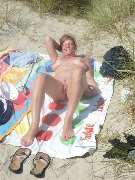 Naked Pics From The Seaside Bitch Flashing Pics Boobs Flash Pics