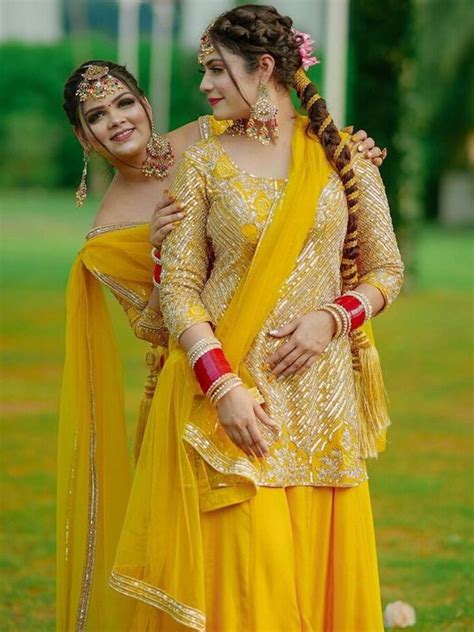 Payal Malik And Kritika Malik Ethnic Salwar Suit Design For Married