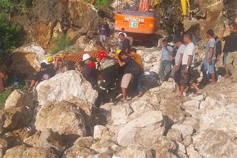 Kecelakaan Mengerikan Di Galian Pasir Operator Excavator Tewas
