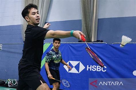 Sabar/Reza: Kejutan di All England, Tembus Perempat Final untuk Pertama ...