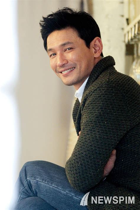 Hwang Jung Min 황정민 Picture Gallery Hancinema The Korean Movie
