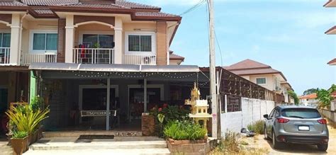 ขายถูก ทาวน์เฮ้าส์ 2 ชั้น หลังมุม หมู่บ้านพี เอ็ม ซี ควอลิตี้เฮ้าส์ บางละมุง ใกล้ฟาร์ม้าแคระ