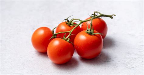 How To Peel Tomatoes Healthy Fitness Meals