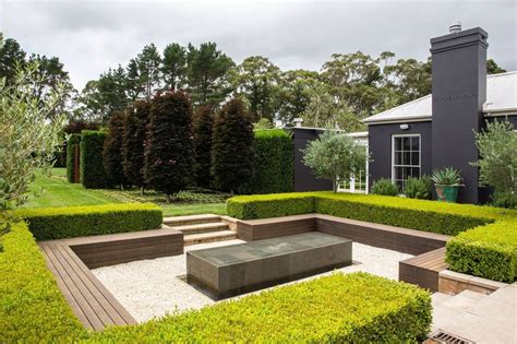 Rectangular Landscape Design 73 Photo