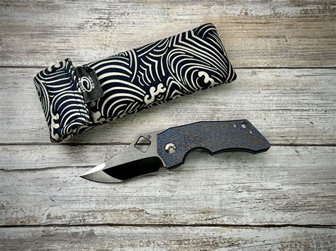 Jim Burke Runt Fablades