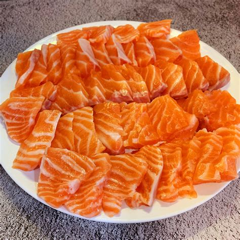 現流 肥美鮭魚肚生魚片 温好鮮 水產