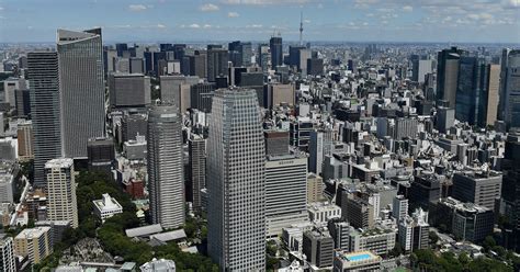 経常収支、貿易赤字縮減で黒字25兆円 10月として過去最大 ロイター