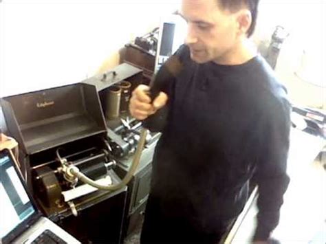 How to Use the Edison Pro-Technic Ediphone - YouTube