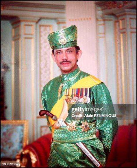 Majesty Sultan Haji Hassanal Bolkiah Photos And Premium High Res
