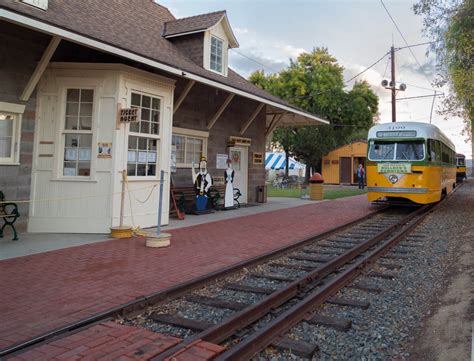 Exploring The Original Pacific Electric Red Cars