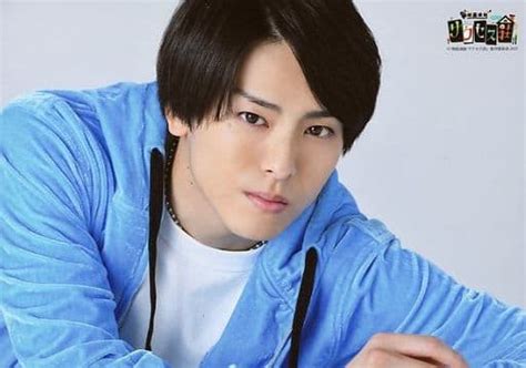 駿河屋 高野洸ノブ横型・バストアップ「映画演劇 サクセス荘 ～侵略者 S と西荻窪の奇跡～」ブロマイド（男性生写真）