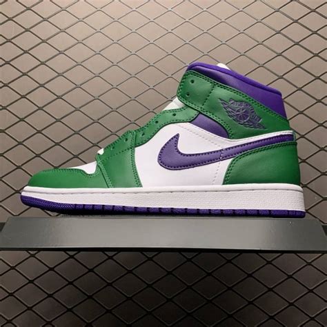 Air Jordan 1 Mid Incredible Hulk Foot Soccer Pro
