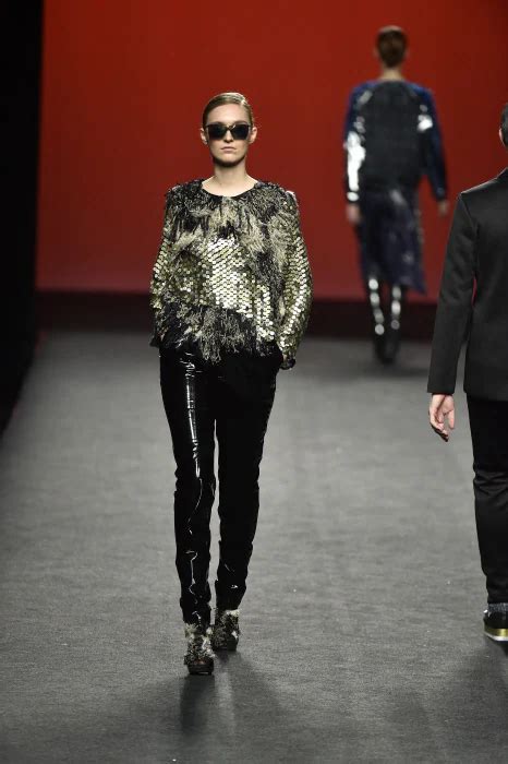 Fotos MBFWM desfile de Custo otoño invierno 2017 18 Mujer Hoy