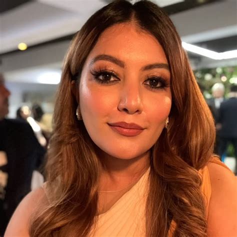 Makeup By N I S H A K A R N A Nishakarna • Threads Say More