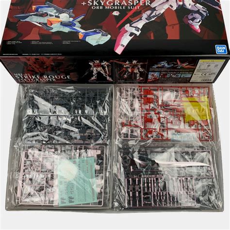 Bandai バンダイ Pg（パーフェクトグレード） 160 ストライクルージュ＋スカイグラスパー Mbf 02 未組立品｜中古｜なんでも