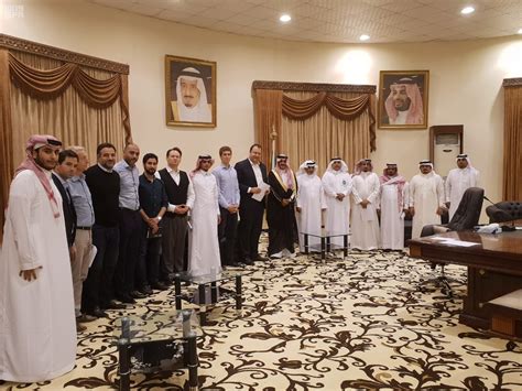 عام محافظ المجاردة المكلف يستقبل فريق هيئة التطوير بمنطقة عسير