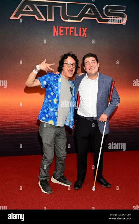 L R Enrique Vázquez and Alexis Arroyo Attend the red carpet of Atlas