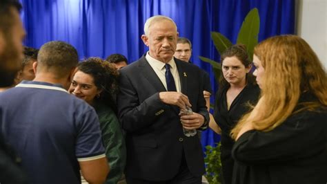 A Bad Government Israels Benny Gantz Quits War Cabinet Why It