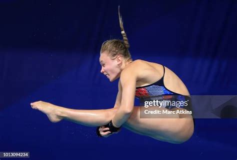 Robyn Birch Photos And Premium High Res Pictures Getty Images